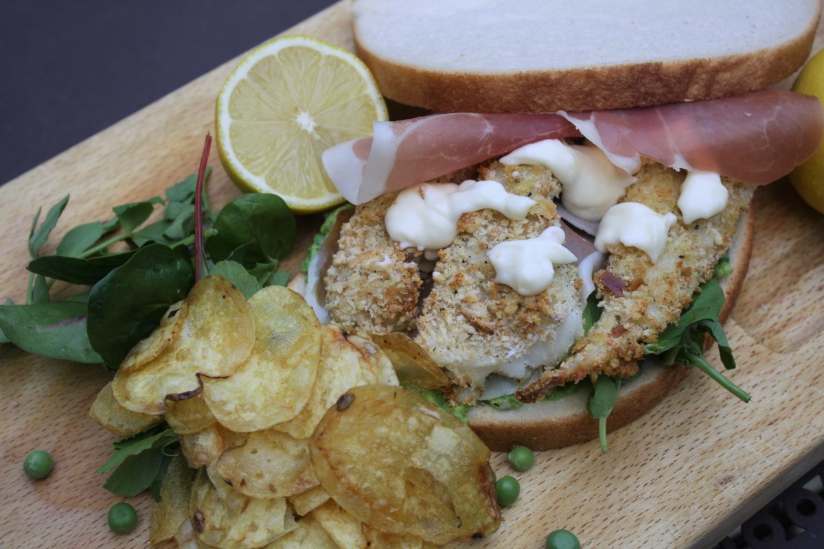 Cod Goujon Butty with Parma Ham and a Minted Pea Pureé – Wish to Dish